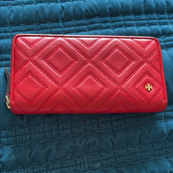 Tory Burch | Bags | Tory Burch Red Quilted Leather Wallet | Poshmark